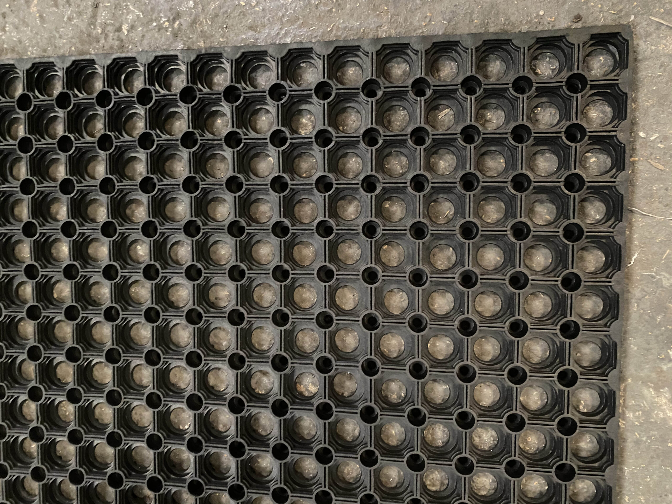 Hollow Mat Design by Delta Rubber Factory