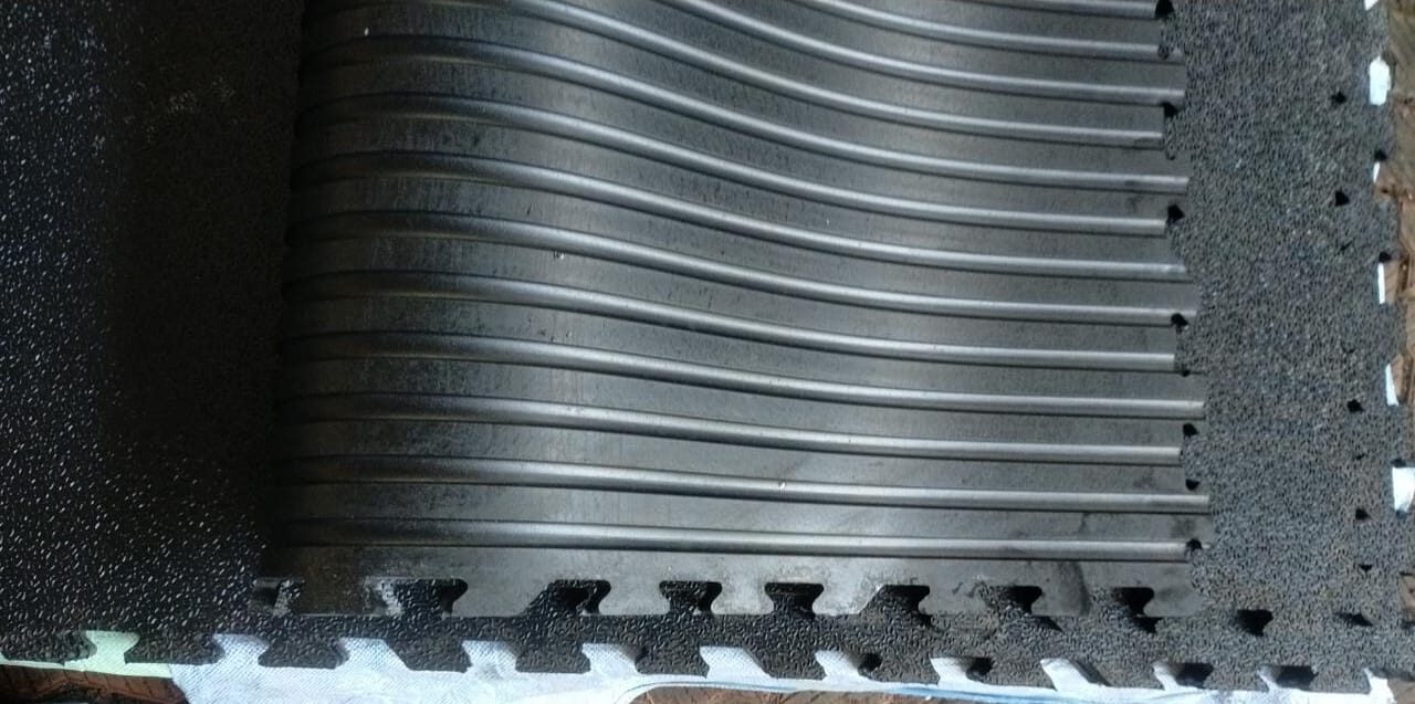 Interlocking Rubbermat Delta Rubber Factory 6ft x4ft x18mm